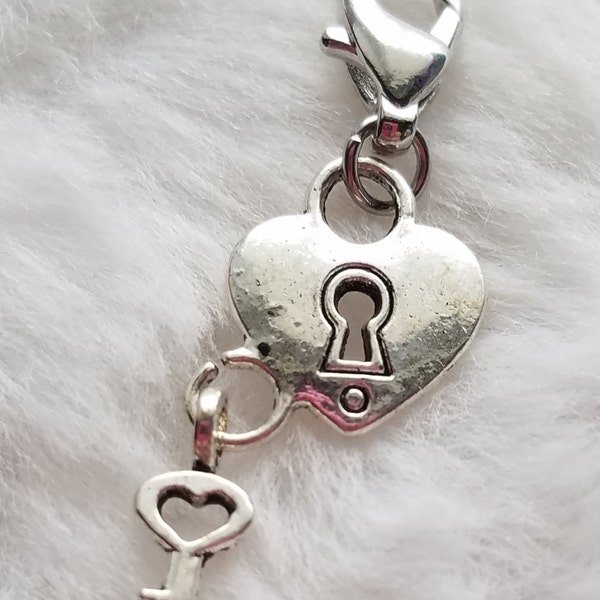 Heart Key Pendant - Etsy