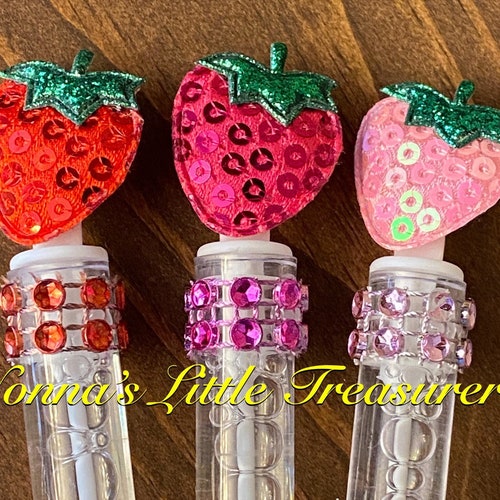 12 Strawberry Bubble Wands Favorsstrawberry Bubble Party | Etsy