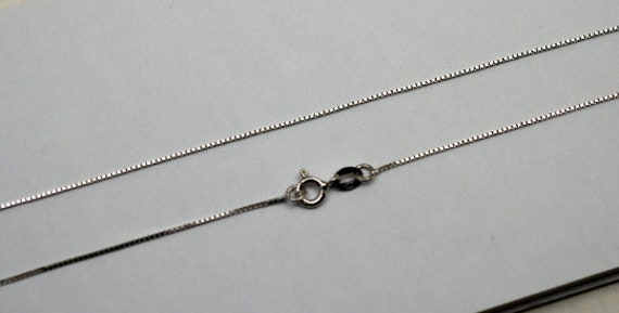 14k solid white gold 20 inches fine box chain
