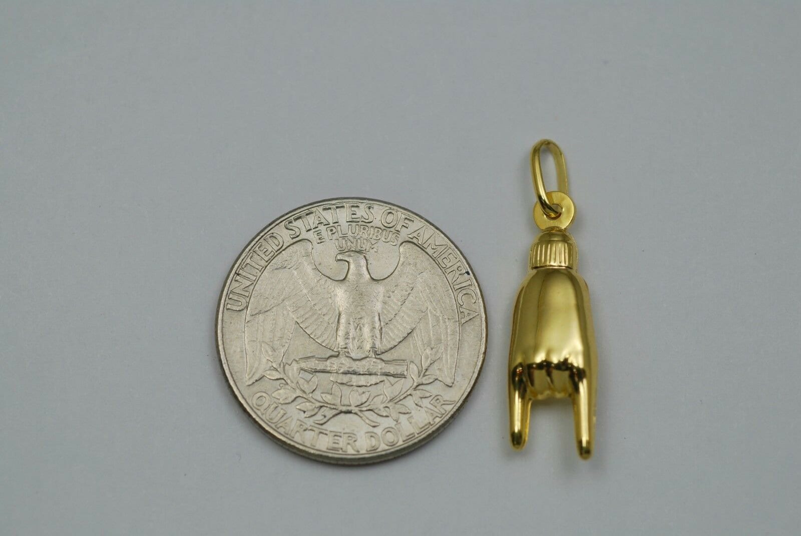 14K Gold Good Luck Hand Charm / Pendant - Etsy