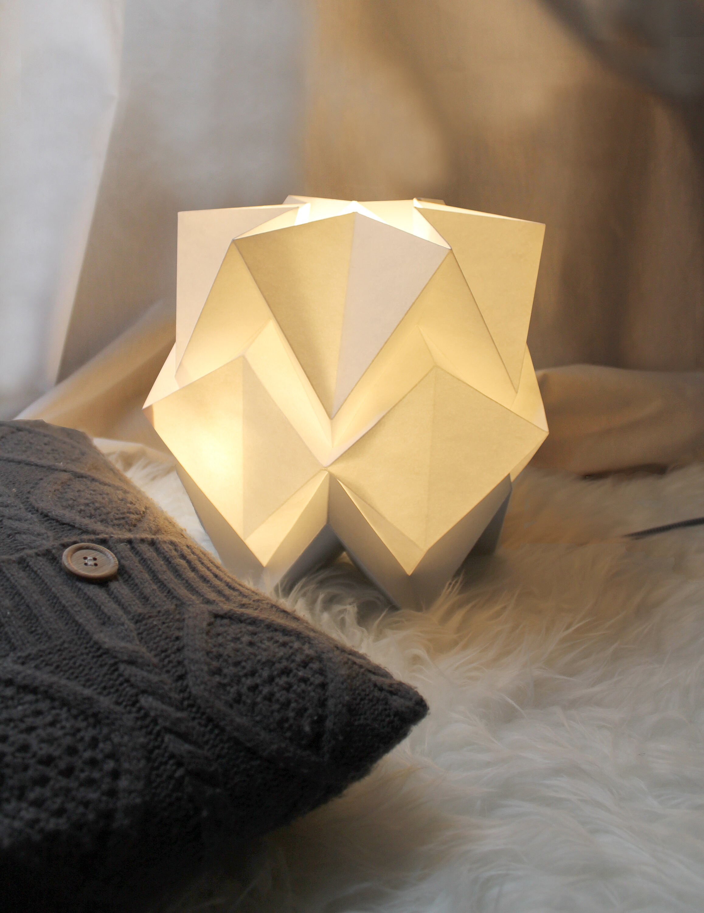 Origami Table Lamp in Paper - Etsy