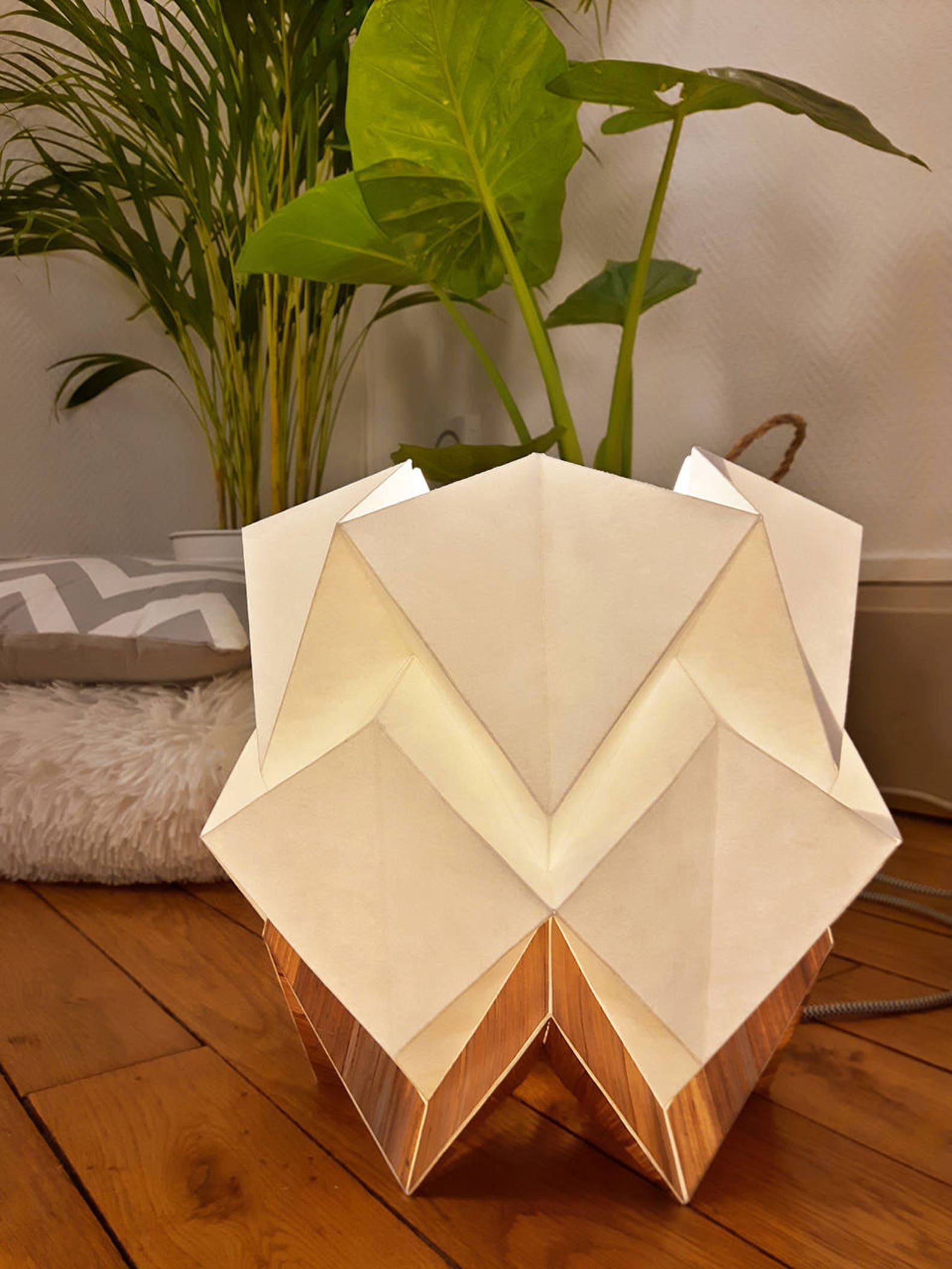 Origami Table Lamp in Paper - Etsy