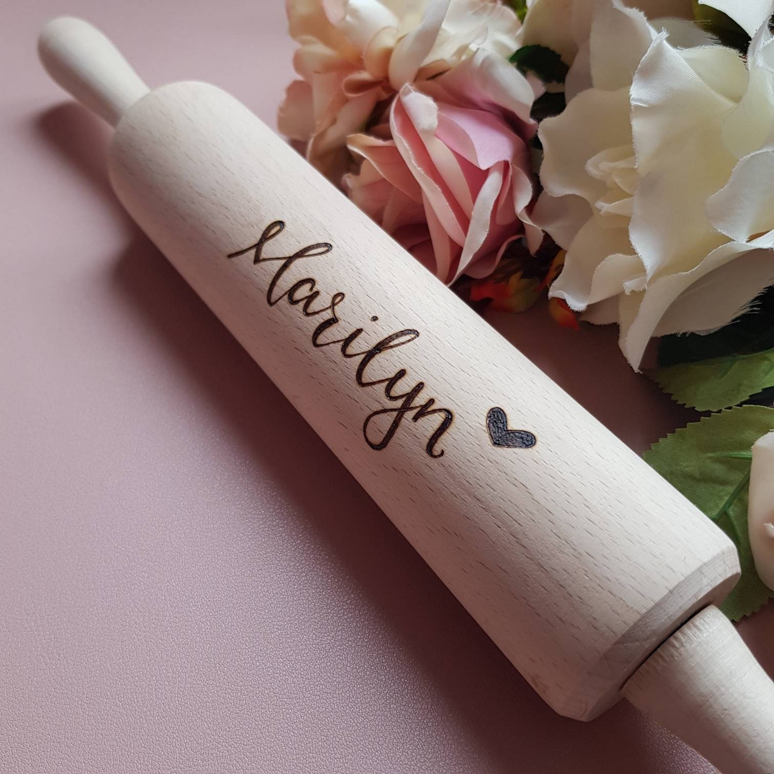 Personalised rolling pin baking gift with custom pyrography | Etsy