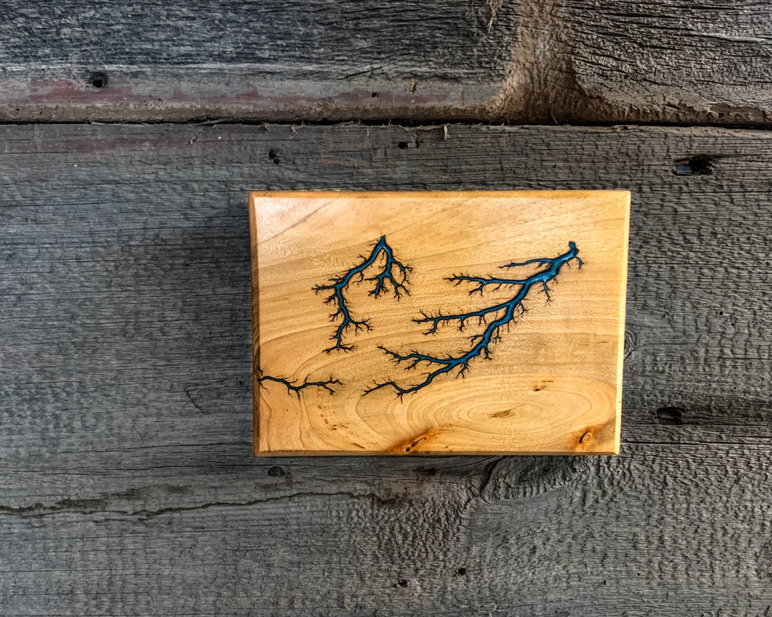 Fractal Wood Burning on Hard Maple Plaque With Ocean Blue Epoxy Fill - Etsy