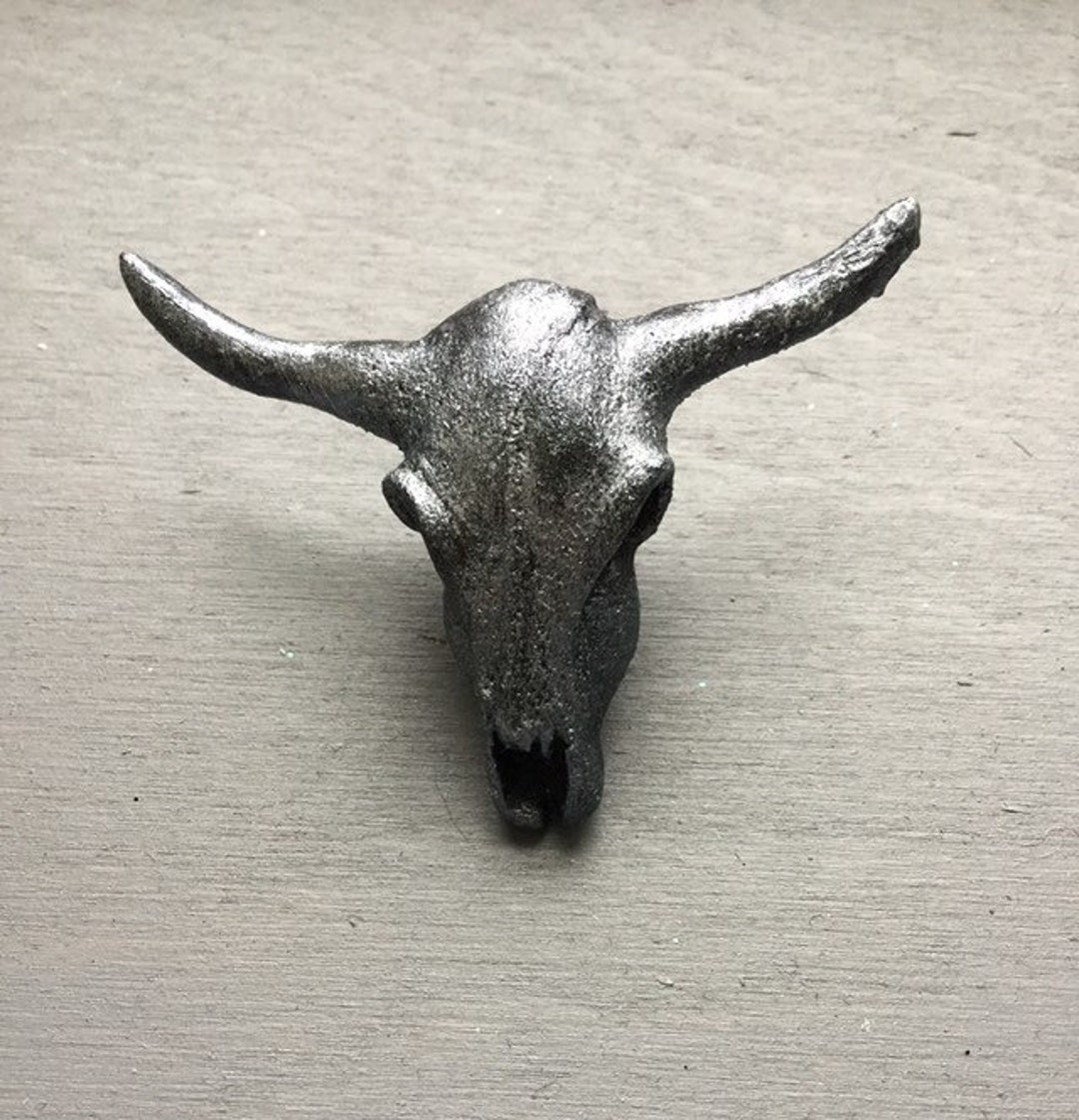Bull Skull Pin - Etsy