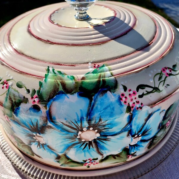 Painted Cake Saver - Etsy