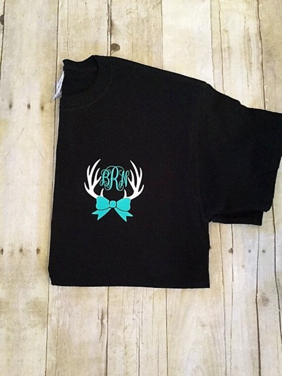 Pocket size Monogram deer antlers t-shirt // antlers monogram | Etsy