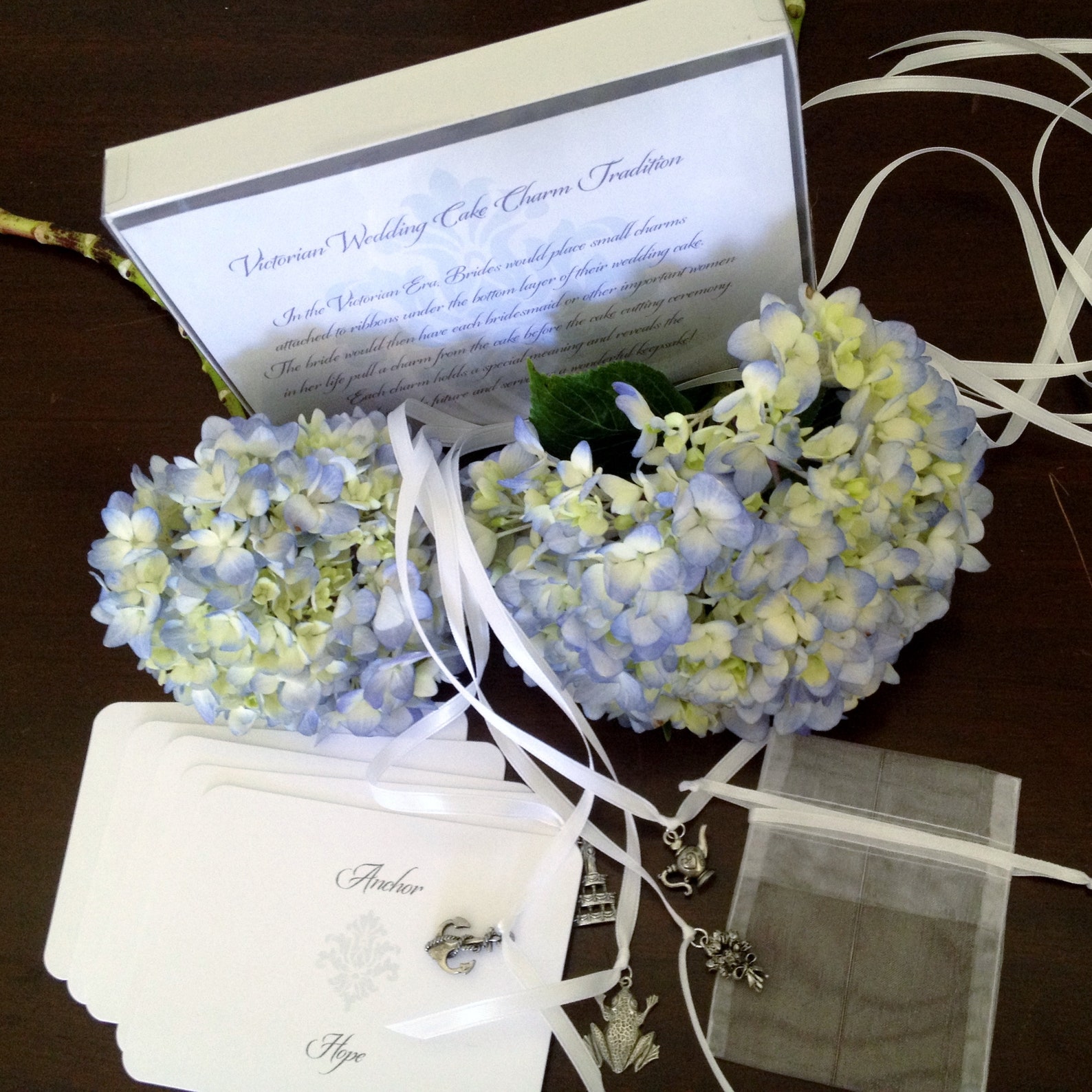 Wedding Cake Pulls Set of 12 Cake Charms for Wedding Tradition at ...