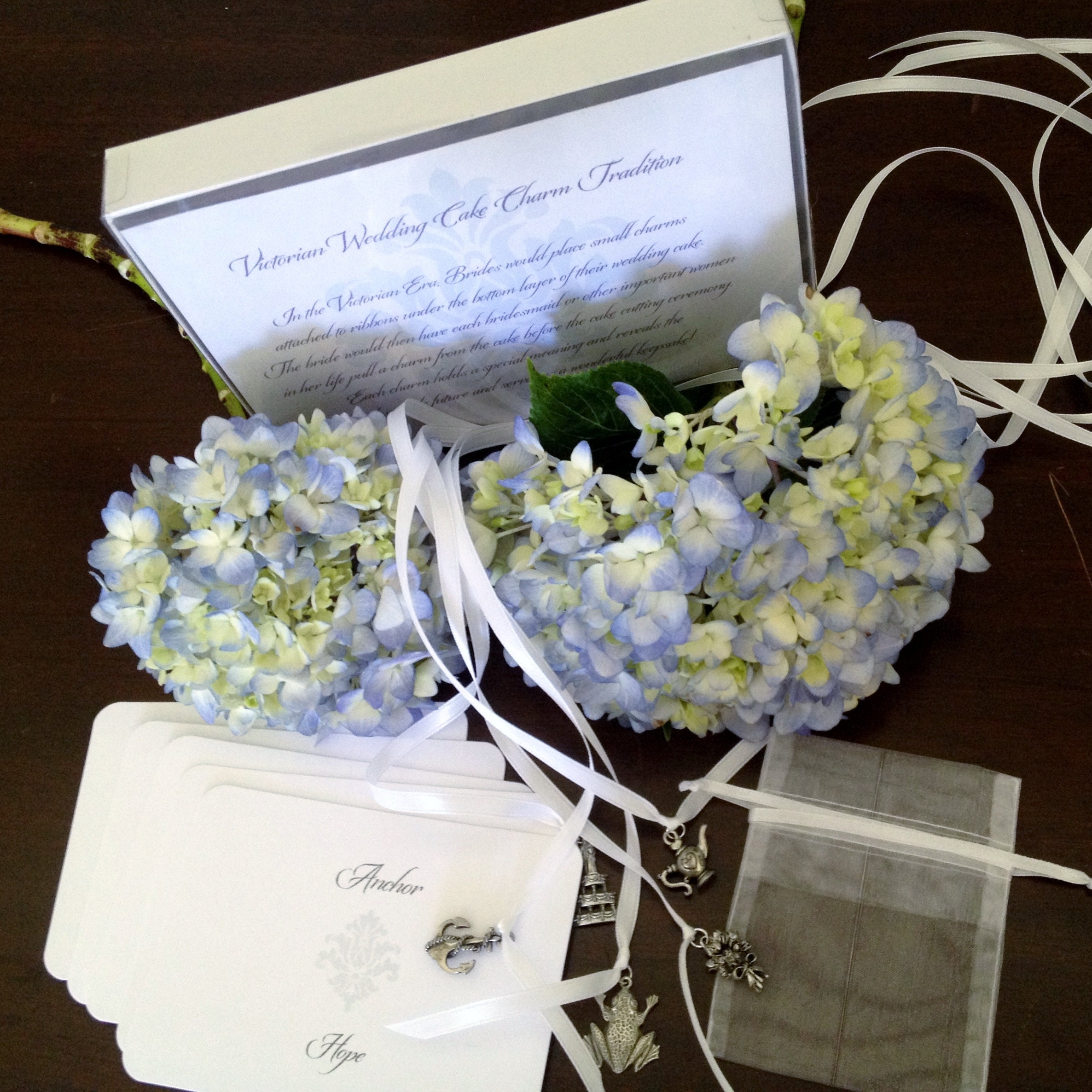 Wedding Cake Pulls Set of 12 Cake Charms for Wedding Tradition at ...