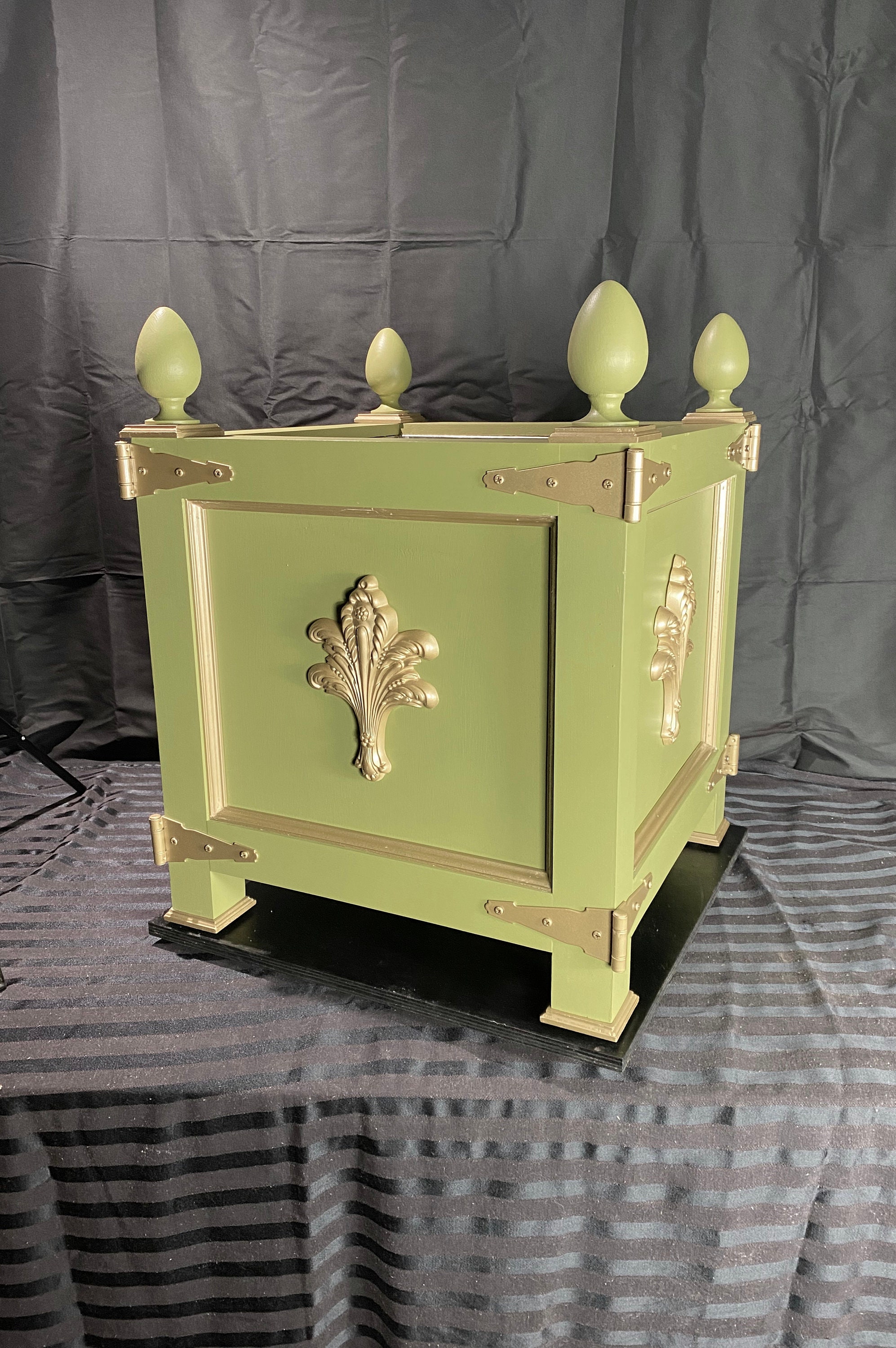 Gilded Old World Style Planter. Custom Planter Boxes, Metal Planter Box ...