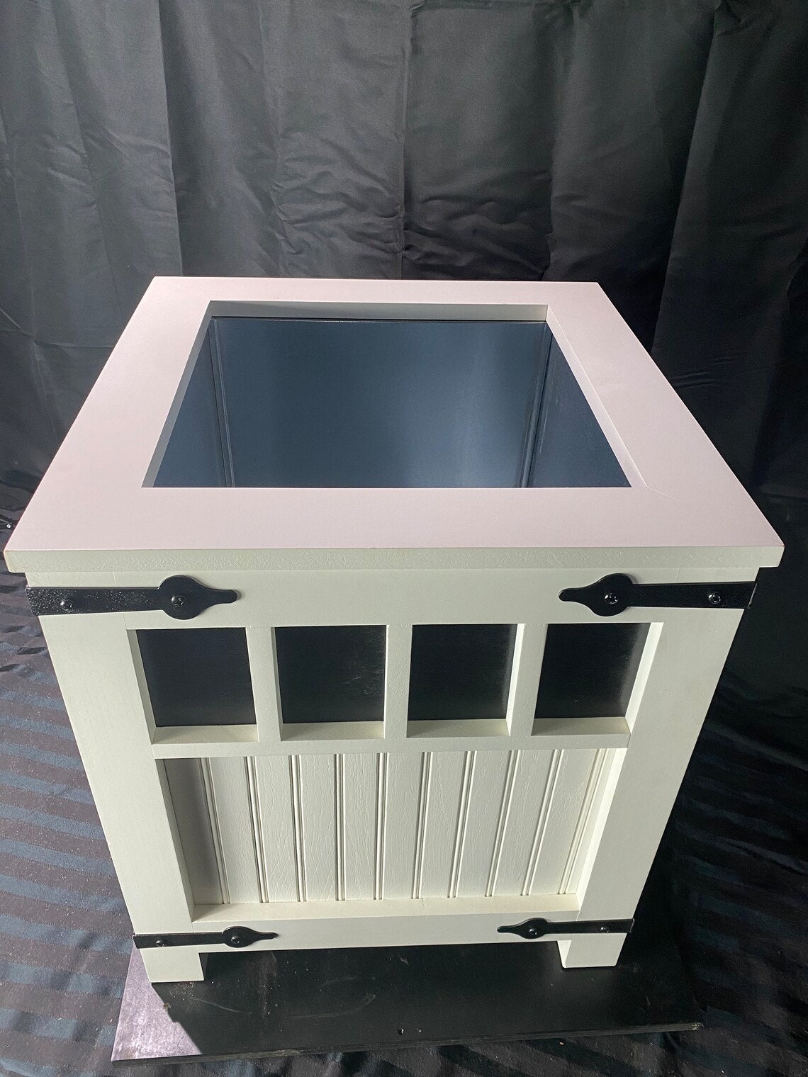 Carriage House Style Planter. Custom Planter Boxes, Metal Planter Box ...
