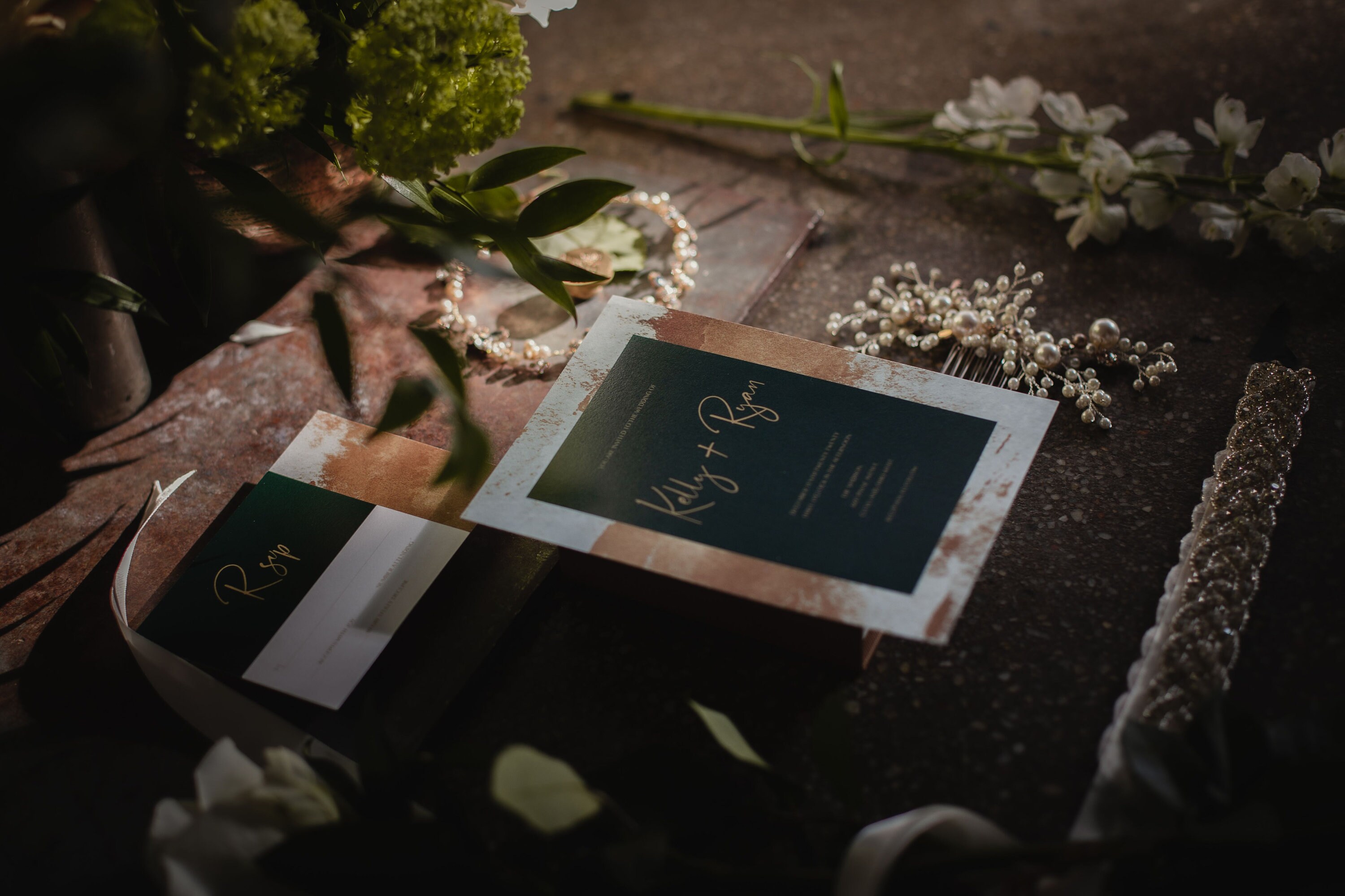 Modern Ethereal Wedding Invitation - Etsy