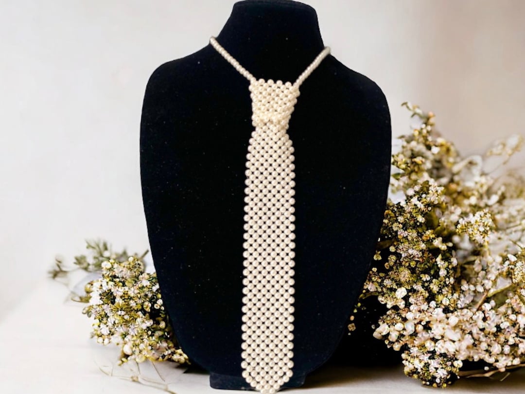 Pearl Tie Necklace: Hand Beaded Faux Pearl Gentleman's Necktie - Etsy