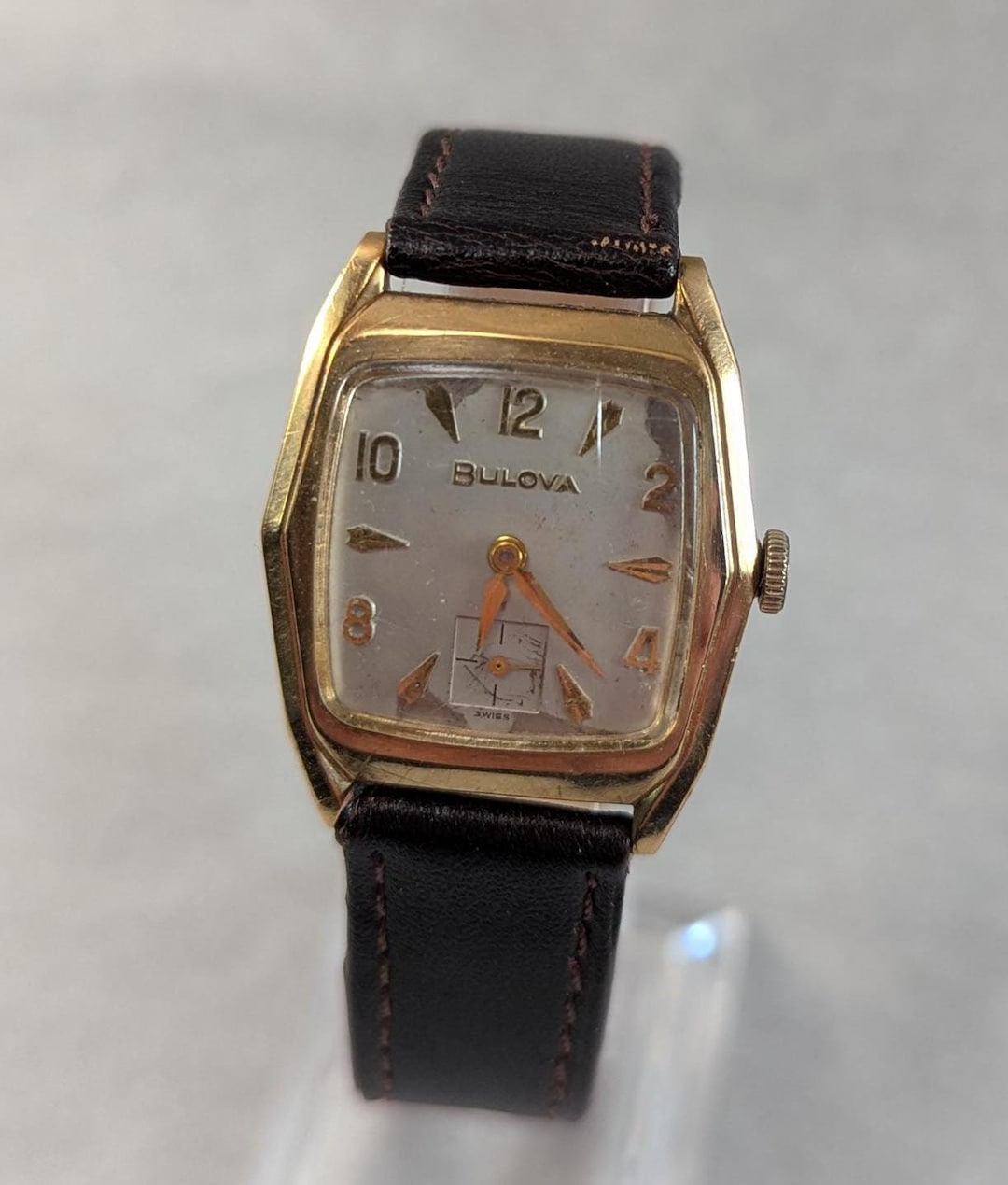 A 1962 Bulova Senator "q" Variant Men's Watch - Unusual 10 KT Rolled ...