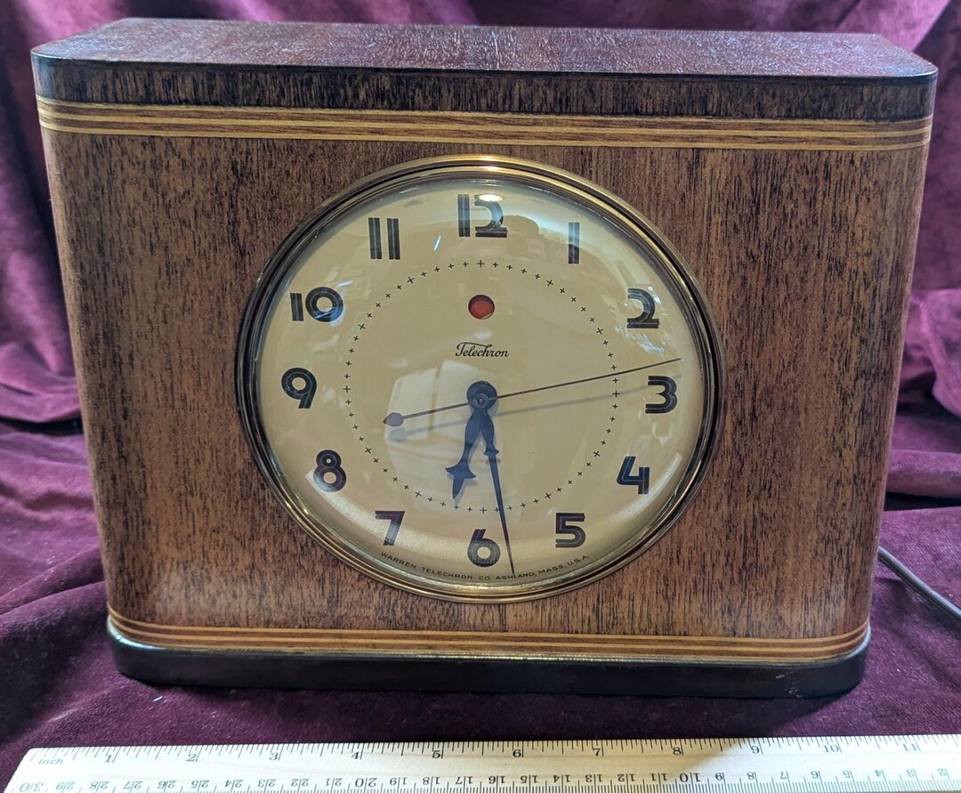 Fine Vintage Decor - Telechron Model 6B01 the Jubilee Electric Chiming ...