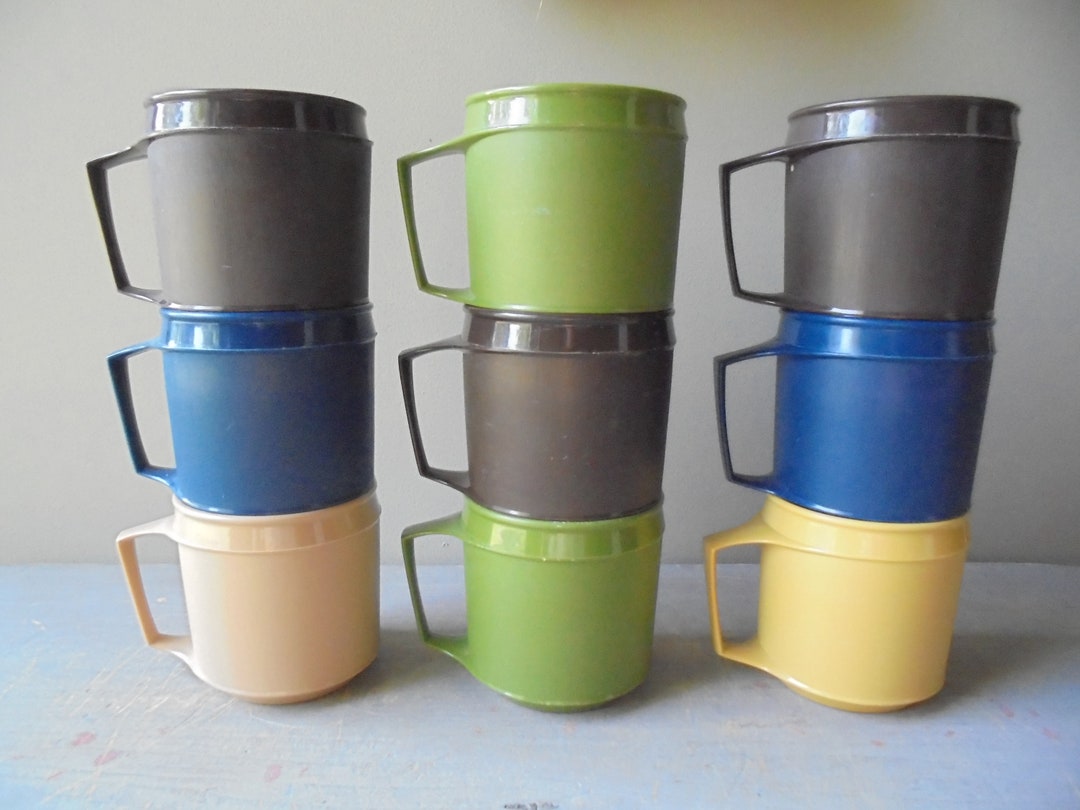 Vintage Aladdin Coffee Cup, Set of Nine Plastic 8-ounce Coffee Cups ...