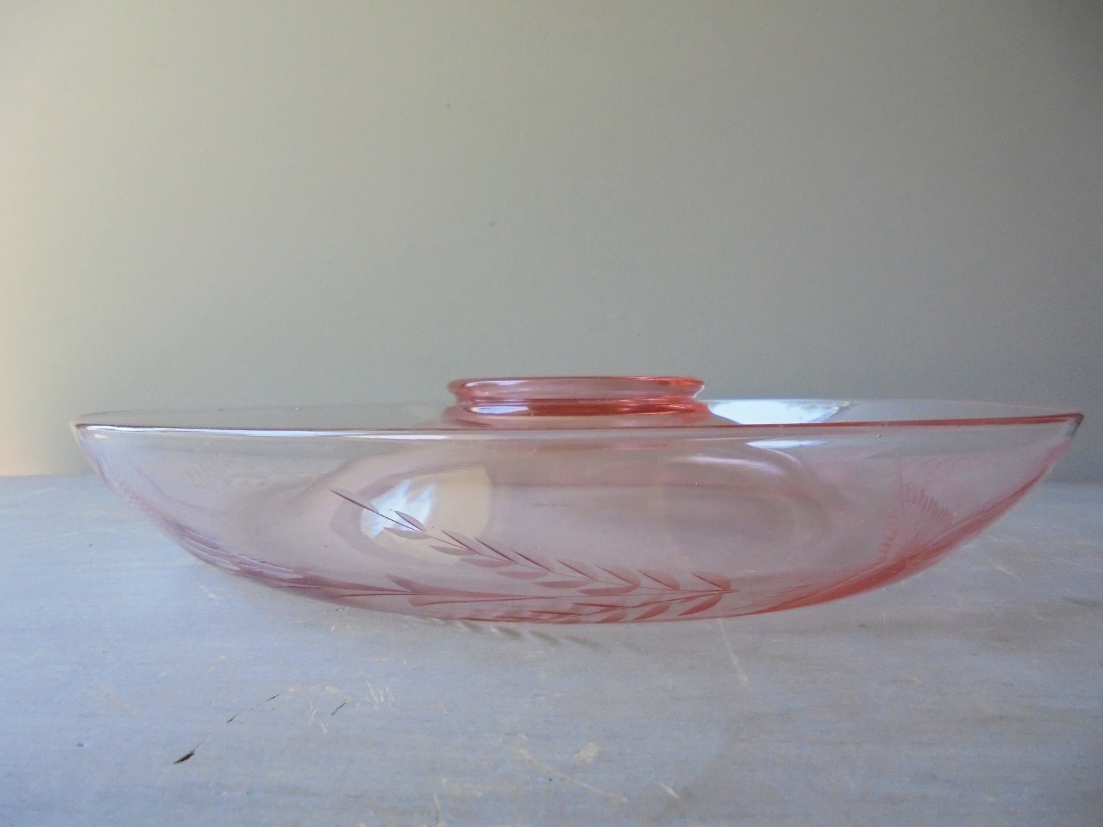 Vintage Pink Glass Serving Bowl Pink Chips and Dip Serving - Etsy