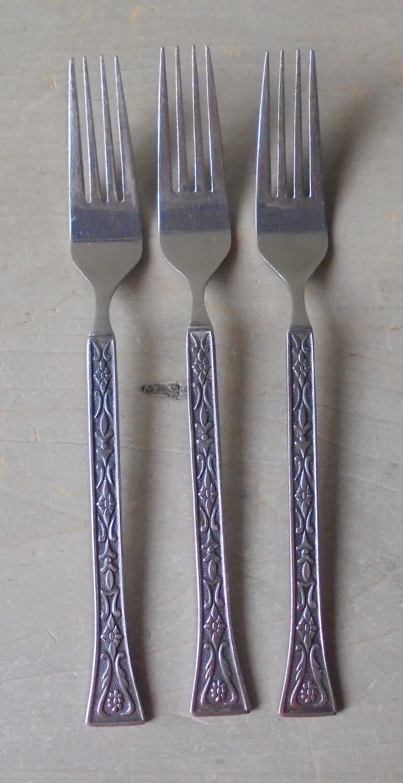 Grand Prix Siboney Stainless Silverware Set, Vintage Stainless Flatware ...