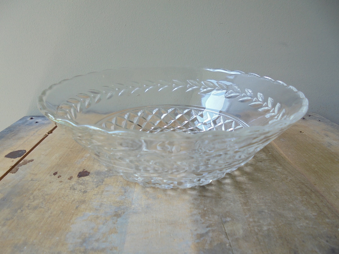 Clear Glass Textured Bowl, Vintage Textured Glass Serving Bowl, Vintage ...