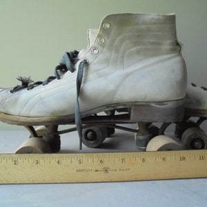 Vintage Roller Skates, White Roller Skates With Wooden Wheels, Ware ...