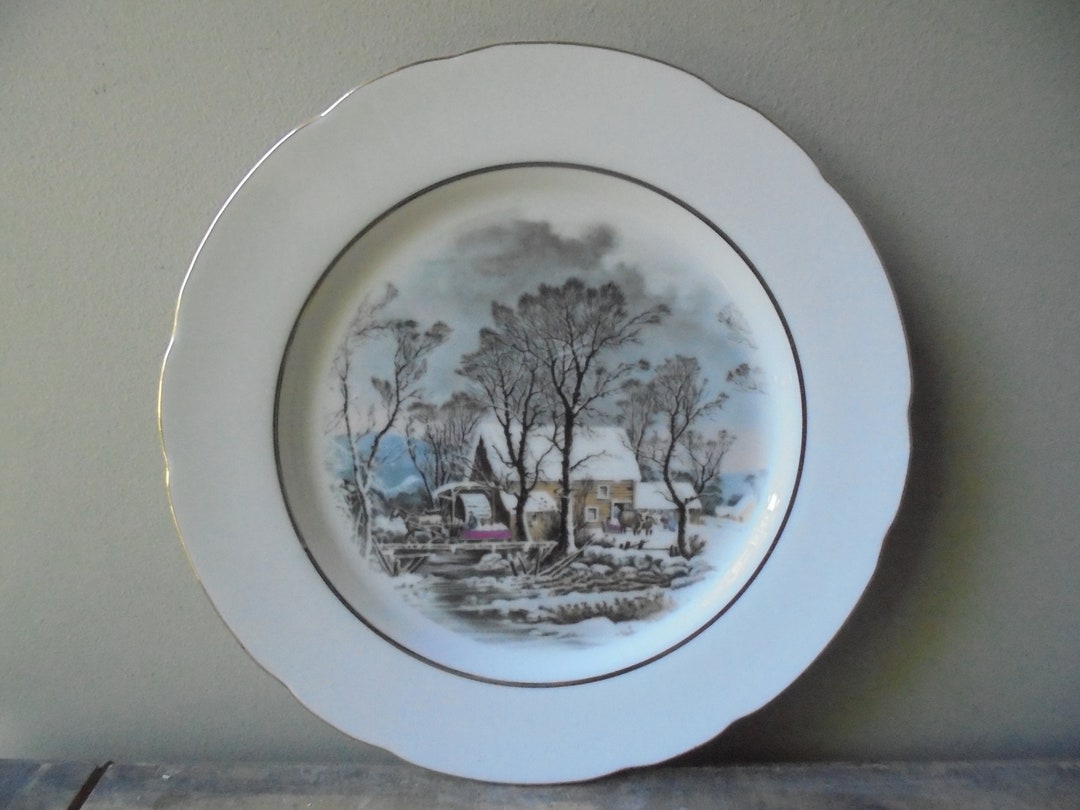 Vintage Decorative Plate, 1977 Avon Representative Award Plage, White ...
