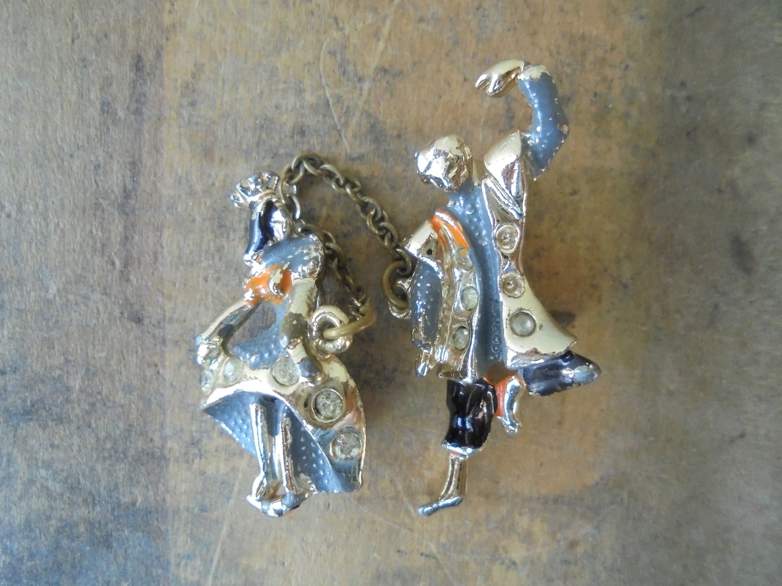 Vintage Brooch of Dancing Couple, Two Dancers With Chain Pin, Vintage ...