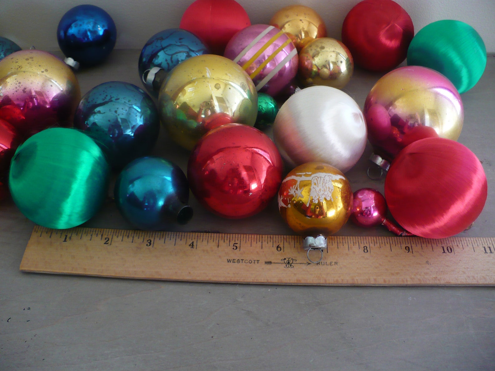 Satin and Glass Ornament LOT Vintage Round Ornaments Vintage - Etsy