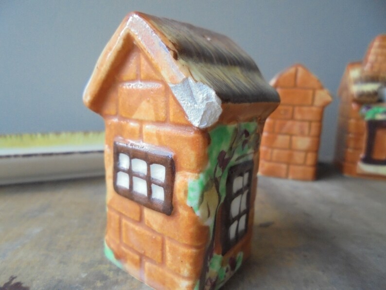 Vintage English Cottage Salt & Pepper Shaker, Occupied Japan Salt ...