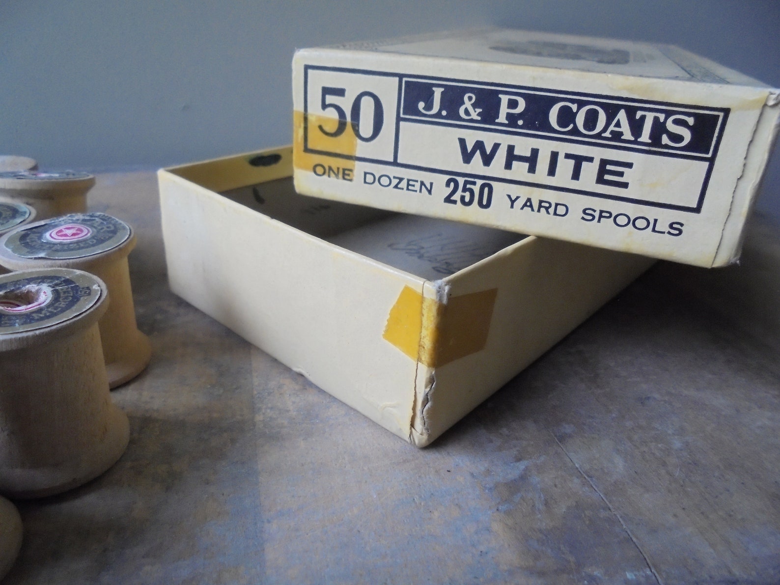 Vintage J. & P. Coats USA Box Collection of Wooden Spools - Etsy