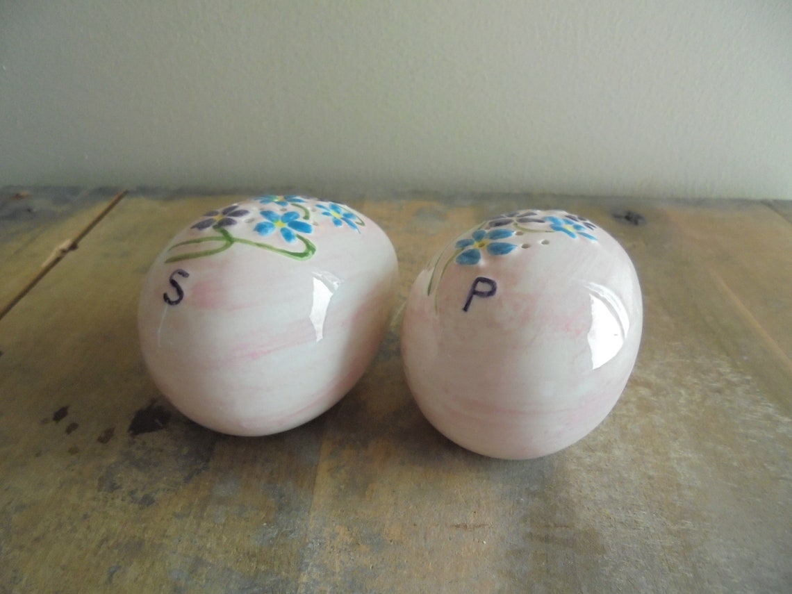 Vintage Ceramic Easter Egg Salt and Pepper Shaker Set, Easter Table ...