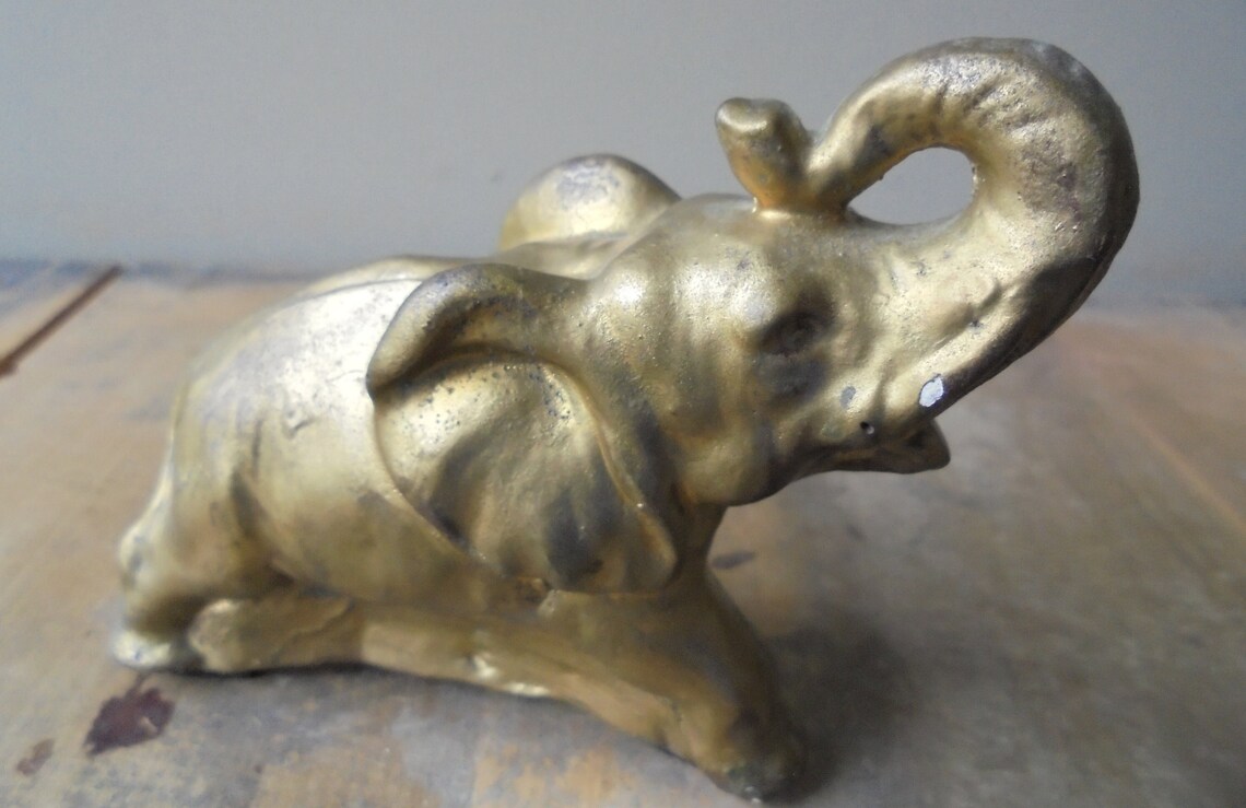 Vintage Elephant Figurine Collection Set of Six Animal - Etsy