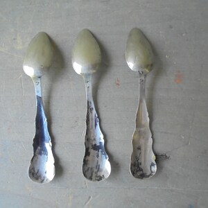 Vintage Set of Metal Baby Spoons, Collectible Spoons, Vintage Baby ...
