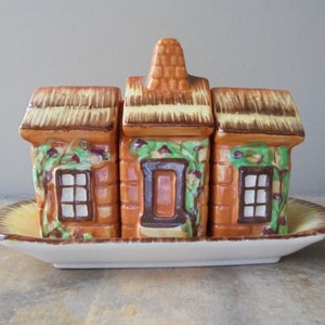 Vintage English Cottage Salt & Pepper Shaker, Occupied Japan Salt ...