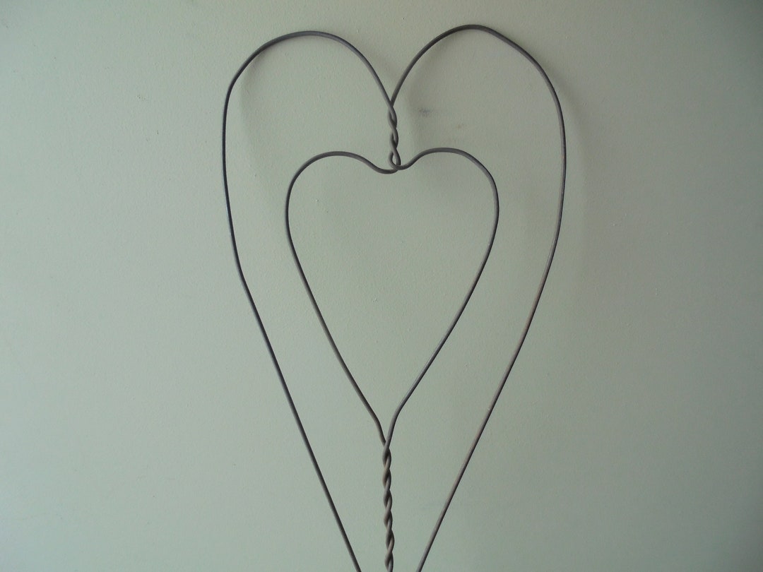 Vintage Rug Beater, Wood Handle Metal Heart Rug Beater, Rustic Wall ...