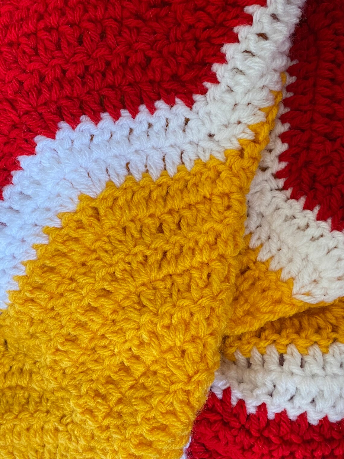 Kansas City Chiefs Theme Theme Red and Gold Chevron Pattern Afghan. - Etsy