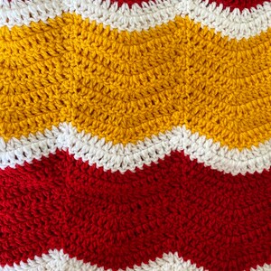 Kansas City Chiefs Theme Theme Red and Gold Chevron Pattern Afghan. - Etsy