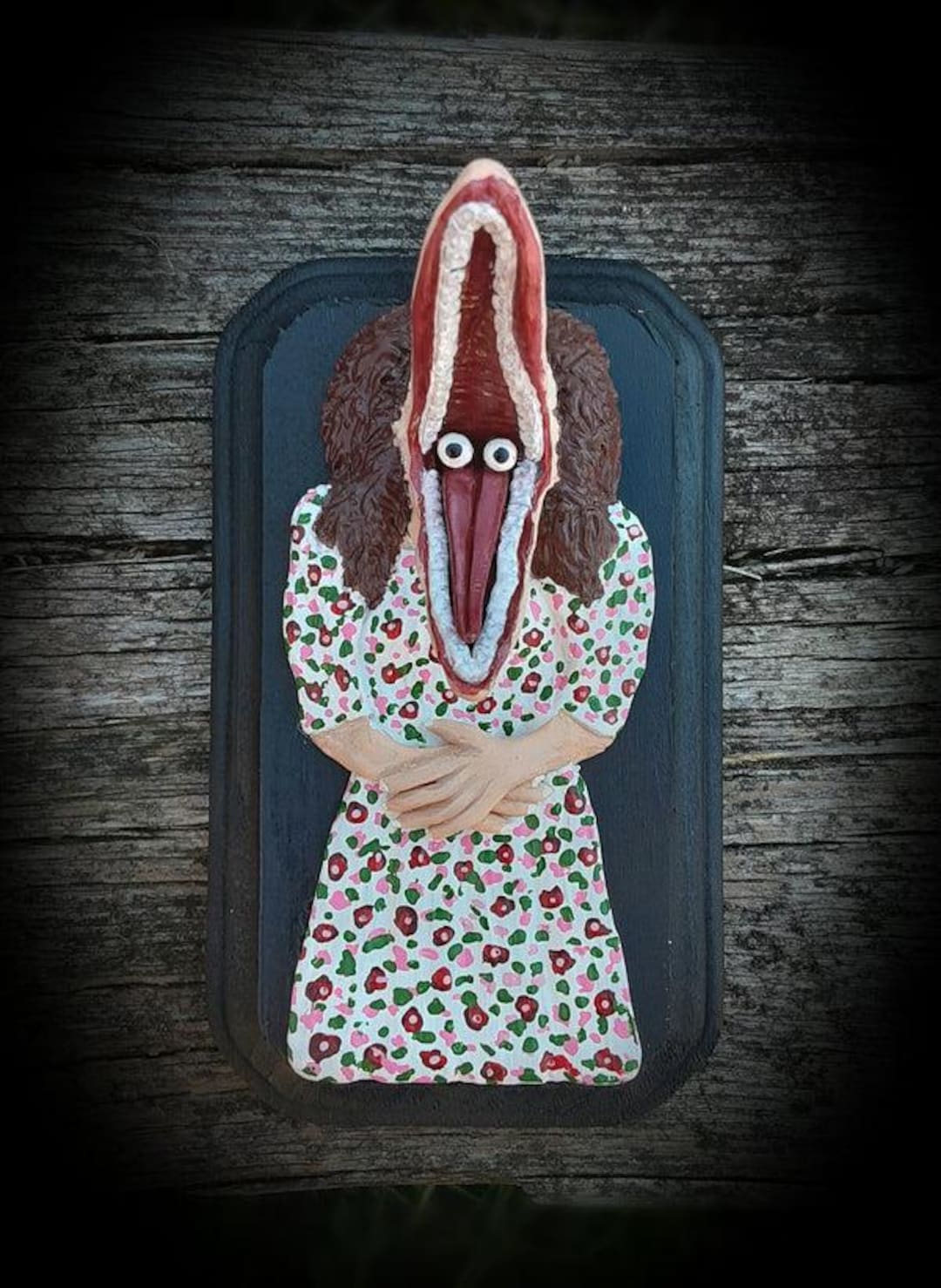 Distorted Lady Wall Sculpture | Spooky Halloween Wall Art | Creepy Cute ...