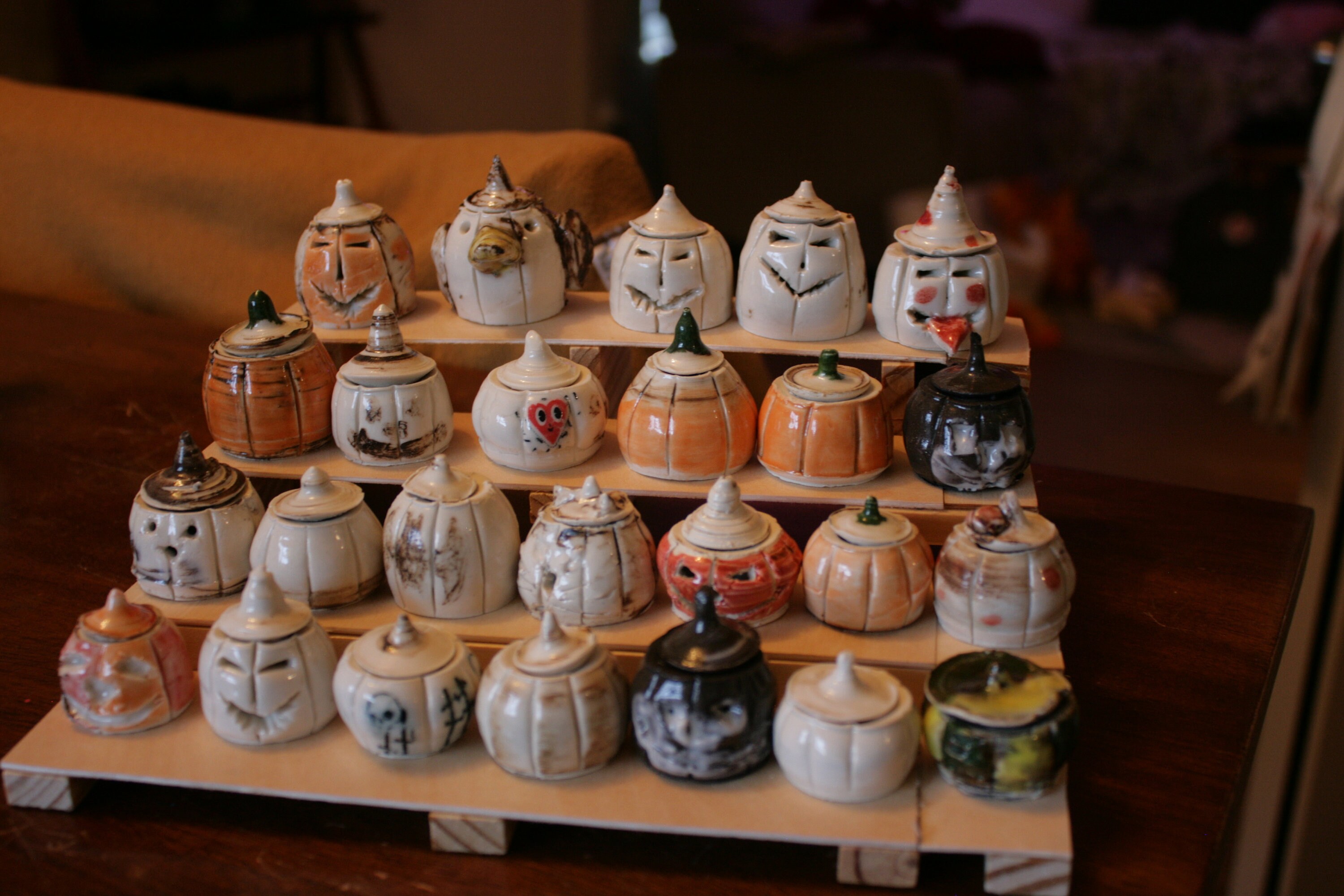 Mystery Pumpkin - One Random Pumpkin or Jack-o-lantern Chosen From ...