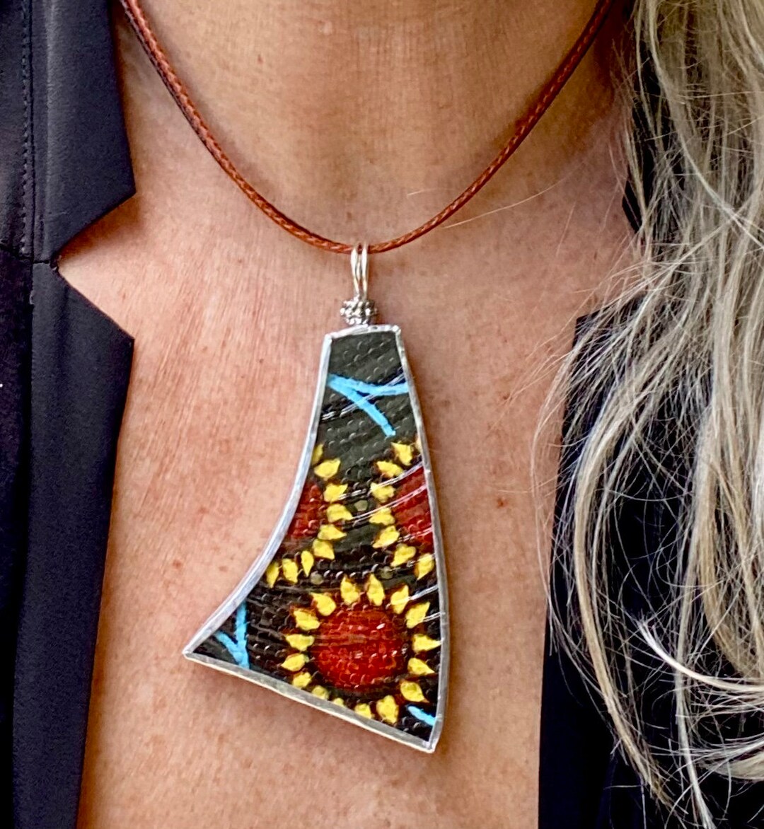 Southwest Sunflowers // Hand Painted // Ribbed Glass // Hand - Etsy