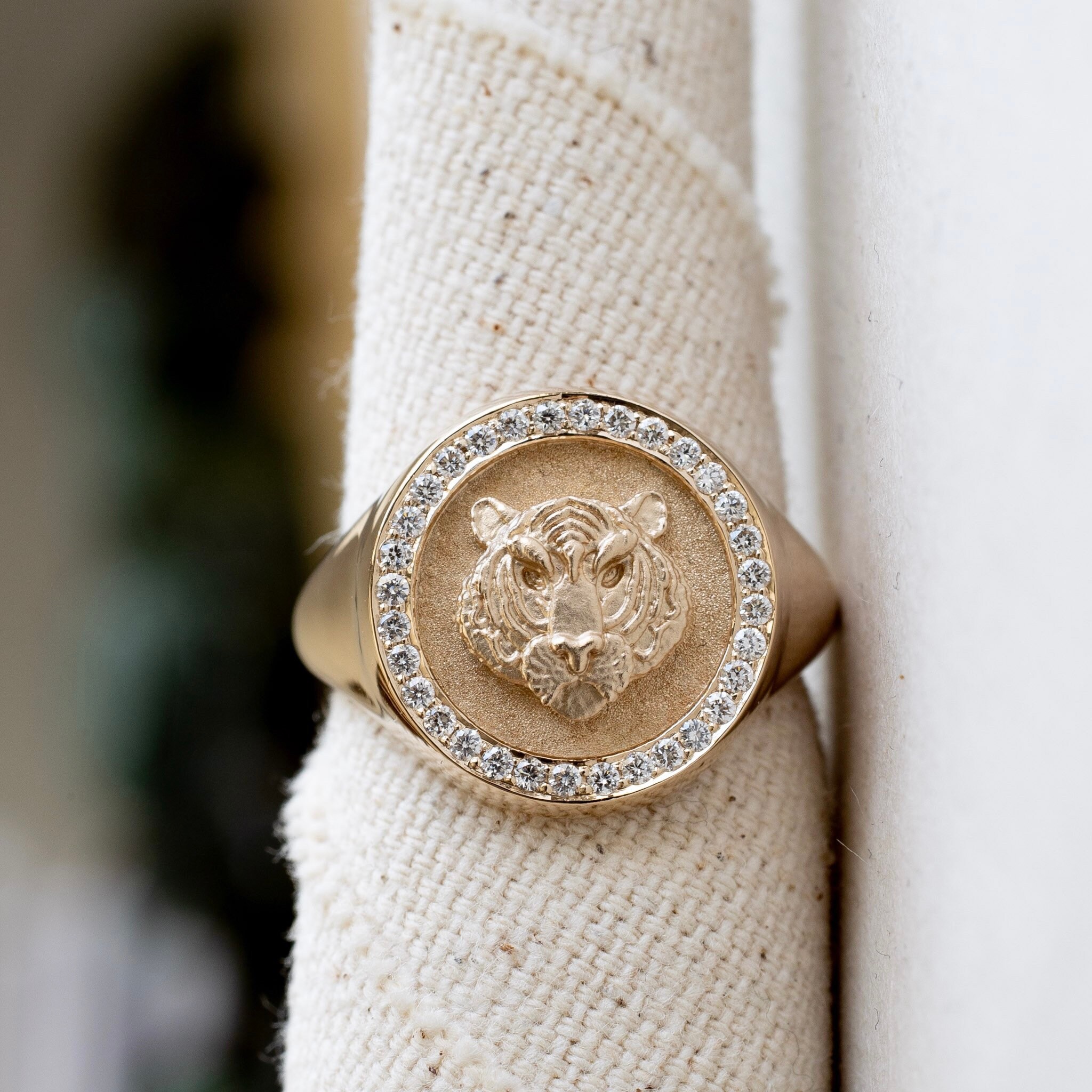 14k Gold Tiger Diamond Signet Ring Diamond Ring Statement | Etsy