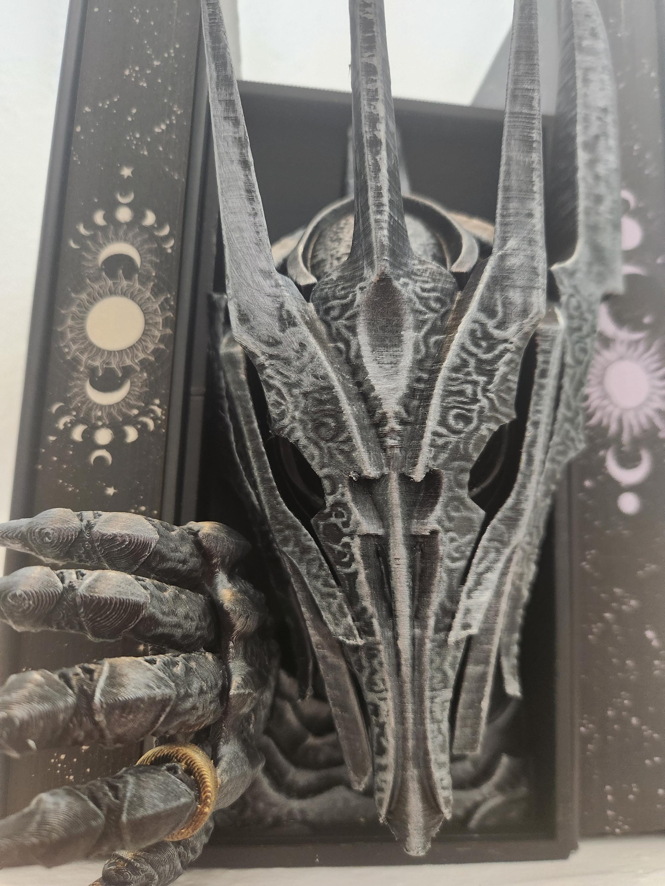Hand Painted Sauron Inspired Book Nook | Lord of the Rings - Etsy
