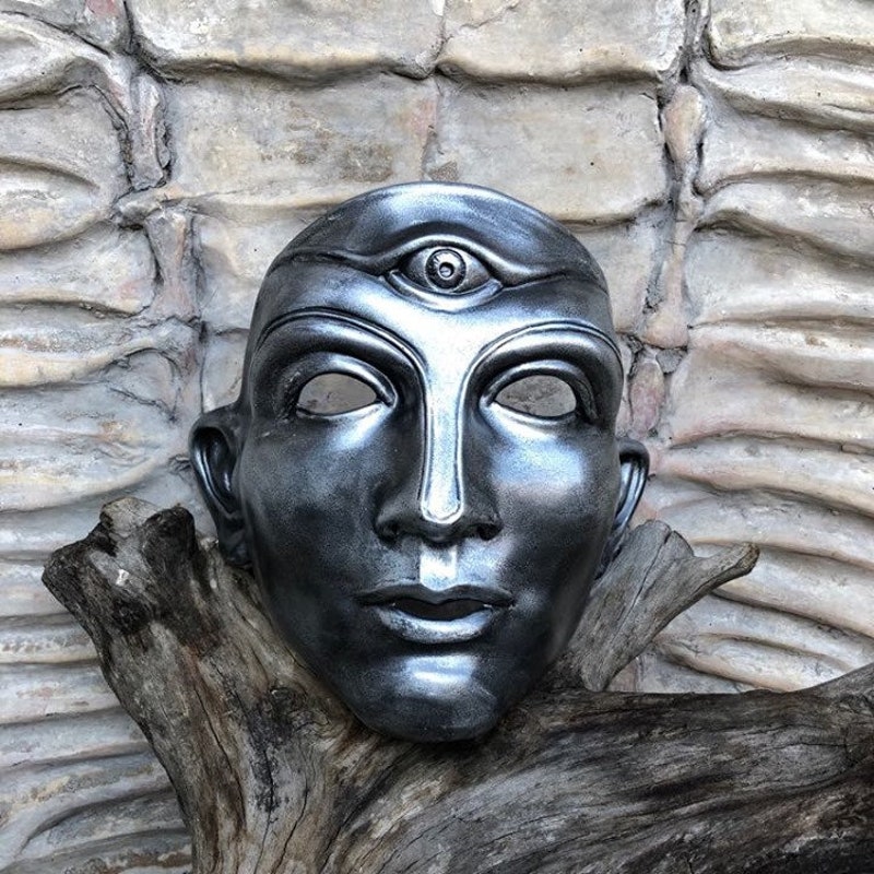 King Baldwin Mask - Etsy