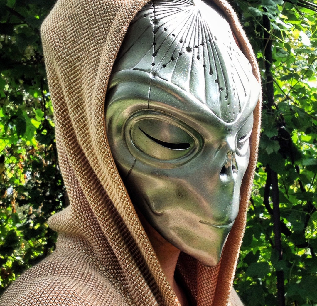 Silver Alien Mask: Futuristic Masquerade Helmet, Carnival Festival - Etsy