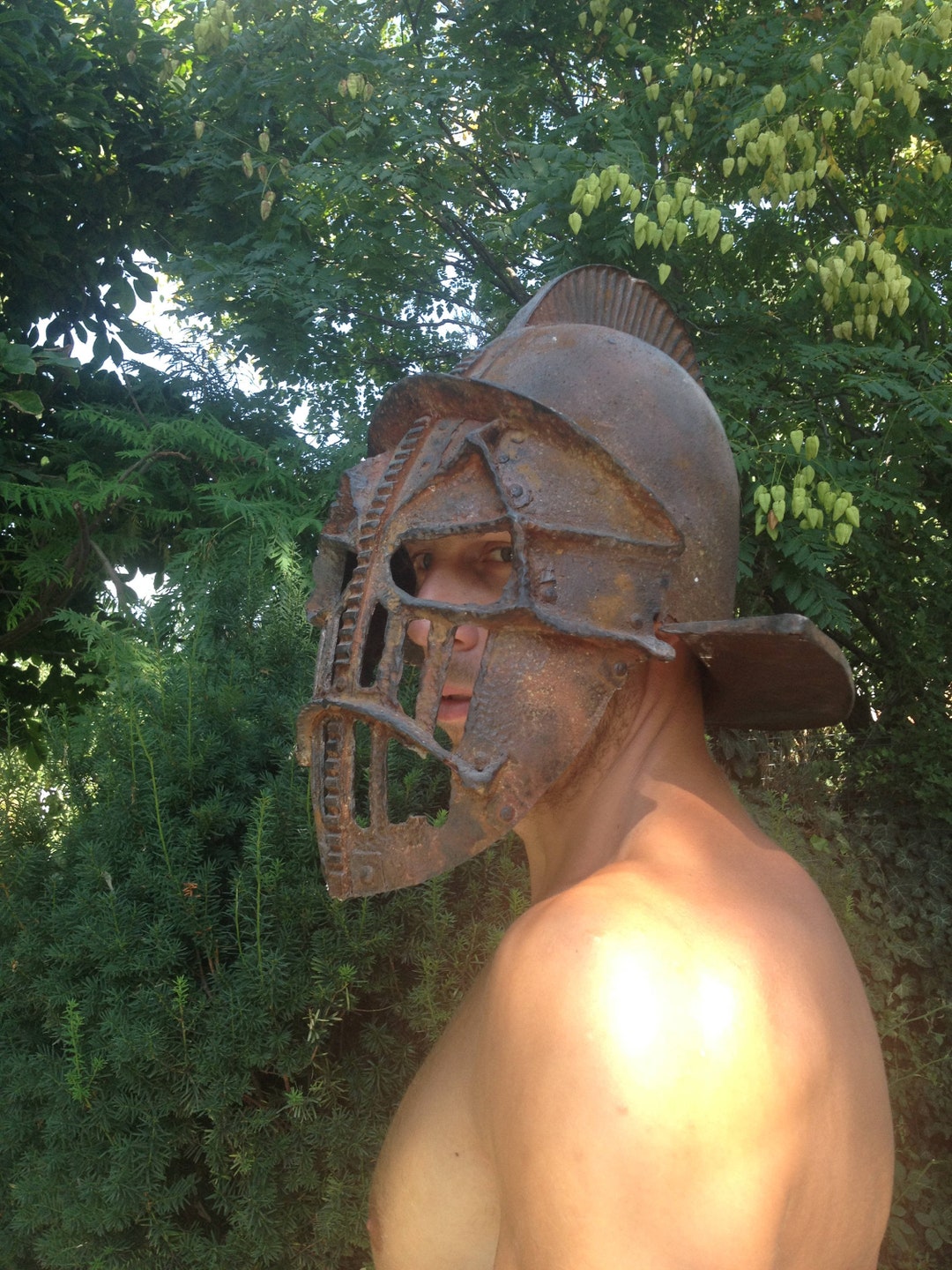 Handmade Gladiator Helmet: Rusty Metal Larp Cosplay Mask - Etsy