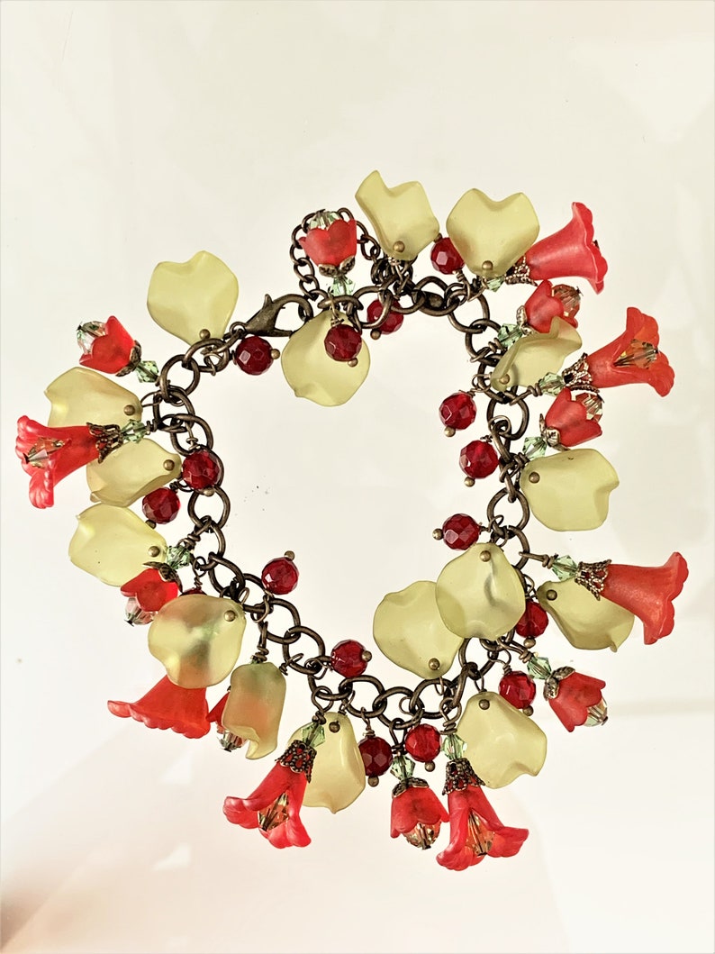 Lucite Flower Bracelet For Women Christmas Resin Jewelry Etsy