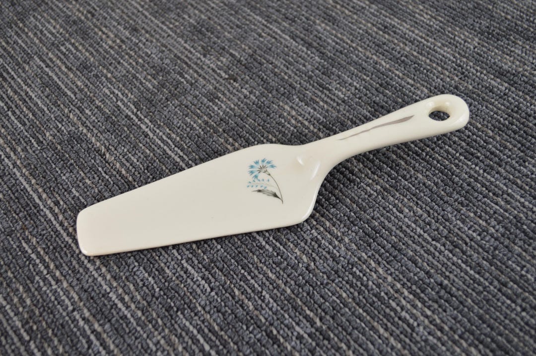 Ceramic Cake Server With Floral Design, Blue, Gray Flowers, Silver ...