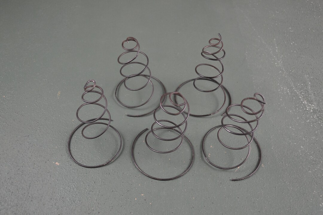 Vintage Metal Bed Springs, 5 Cone Shaped Metal Coil Steampunk Crafting ...