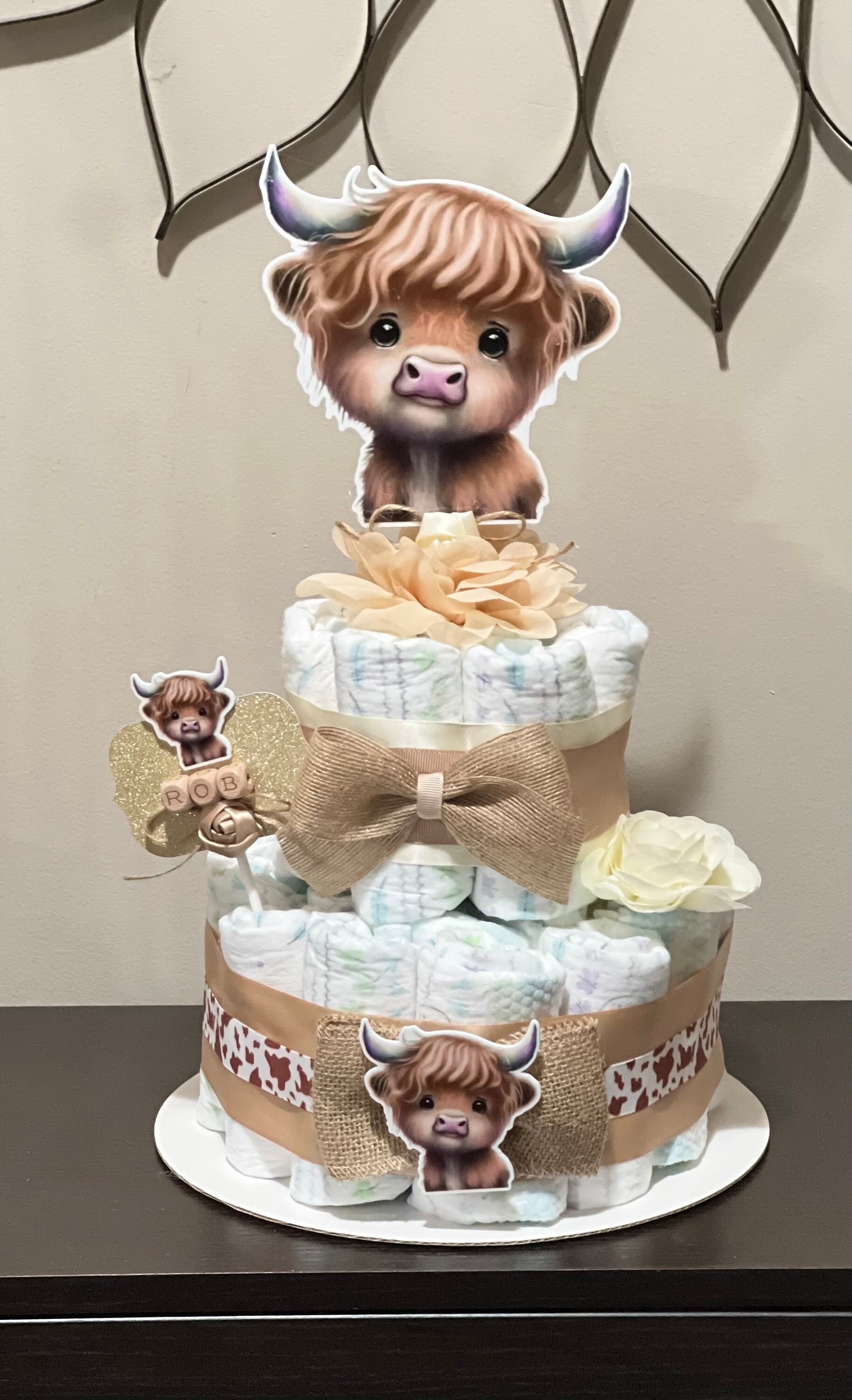 Highland Cow Baby Shower Diaper Cake , Boho Cow Baby Shower Centerpiece ...