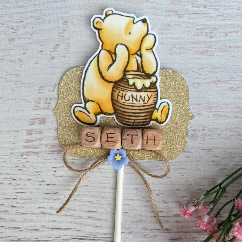 Classic Pooh Cake Topper - Etsy