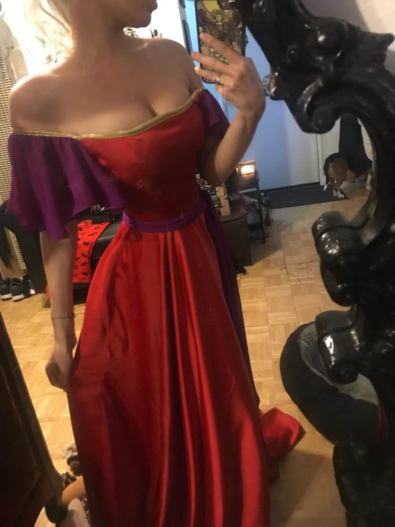 Red Esmeralda Costume, Esmeralda Costume, Esmeralda Dress, Cosplay ...